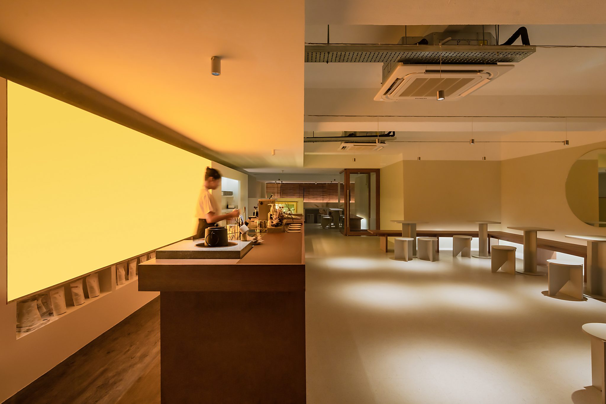 BuTian – Whitespade