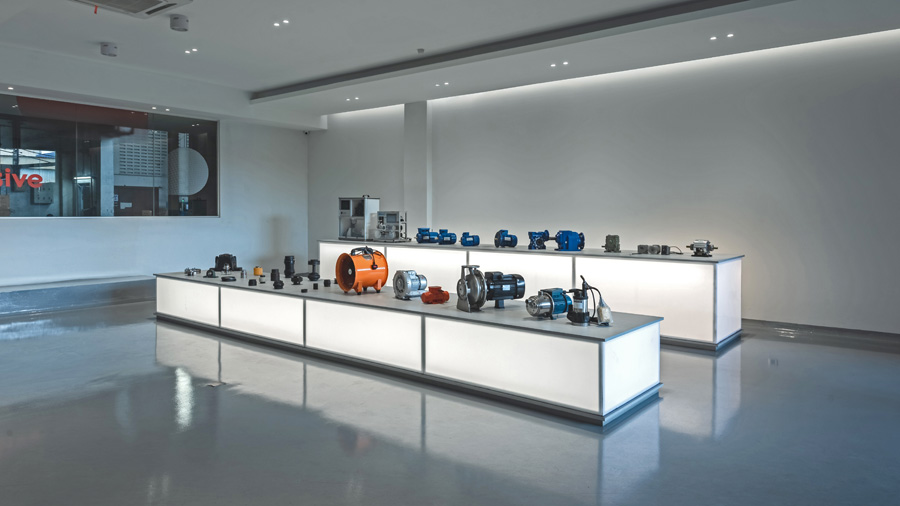 TEM HQ – Whitespade